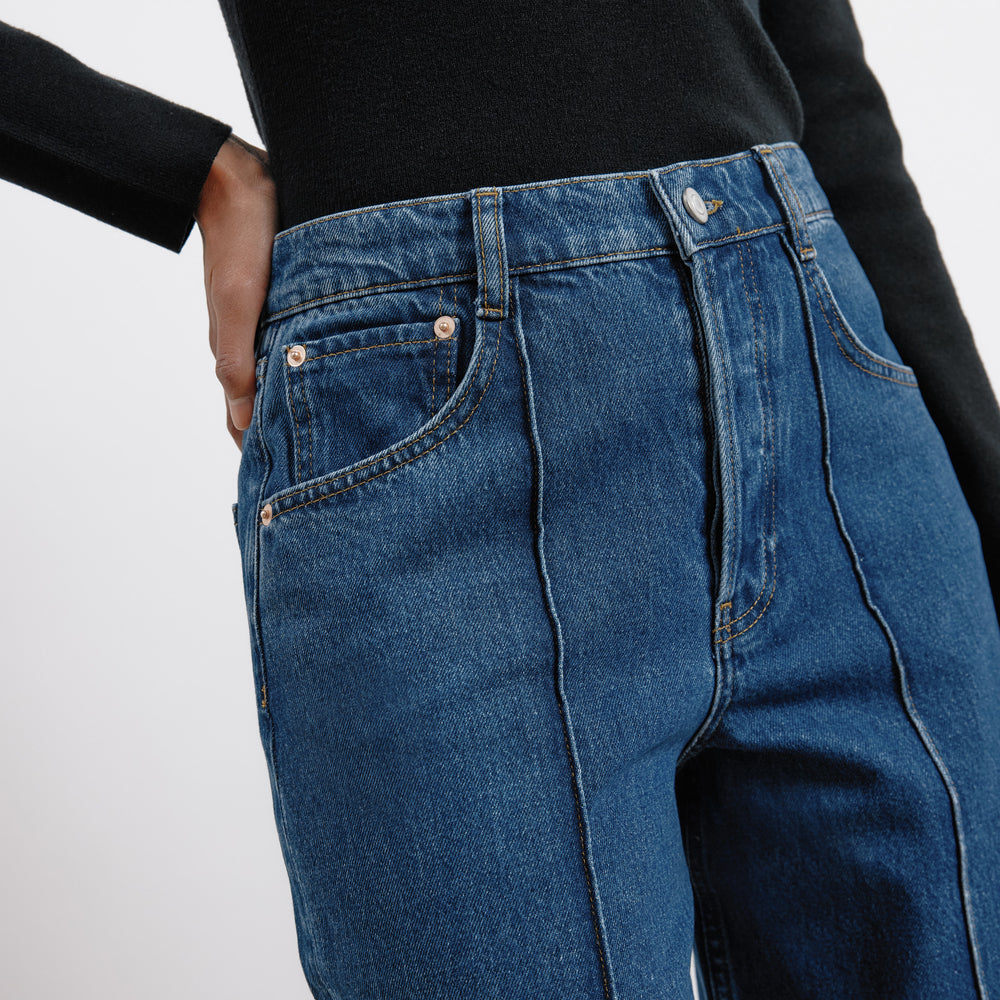 Relaxed Pintuck Jean Mid Wash | Sustainable Womenswear | Albaray