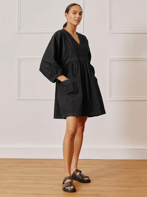 Albaray - thoughtfully designed, responsibly made.
